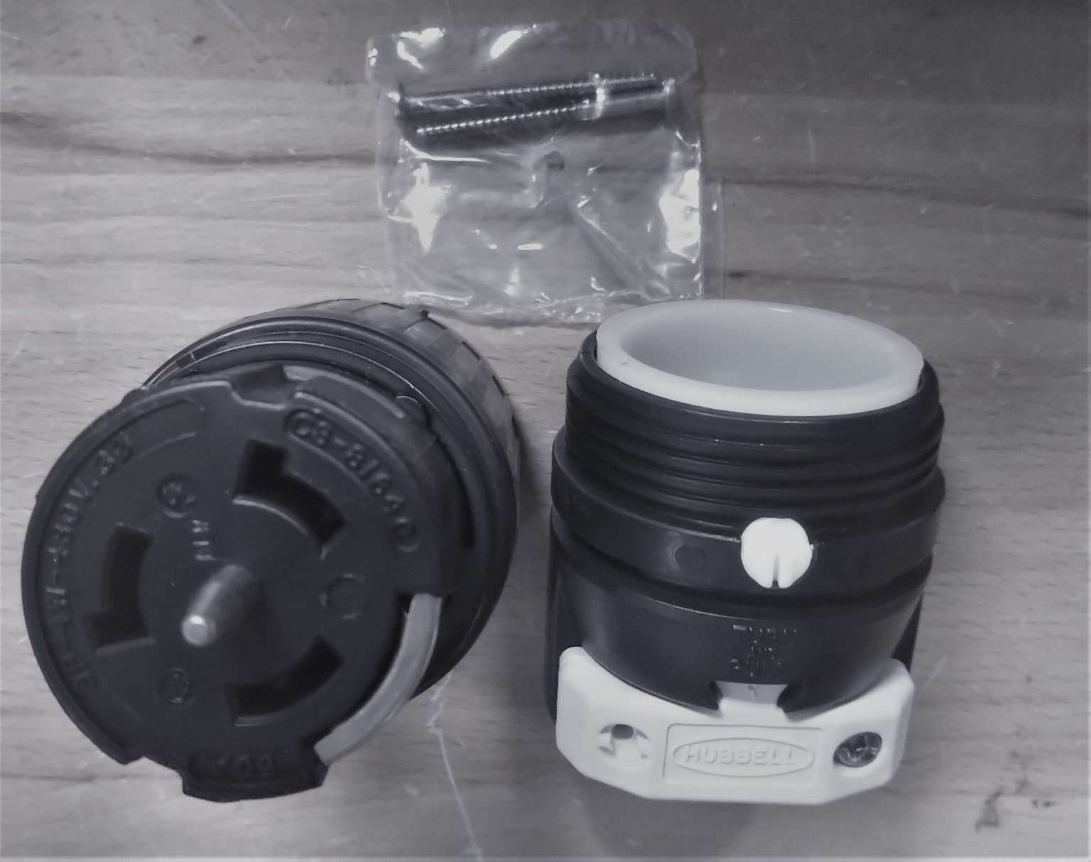 CS8164C 50A 480V AC, 3Pole 4Wire, 3-Phase, Female Connector ...